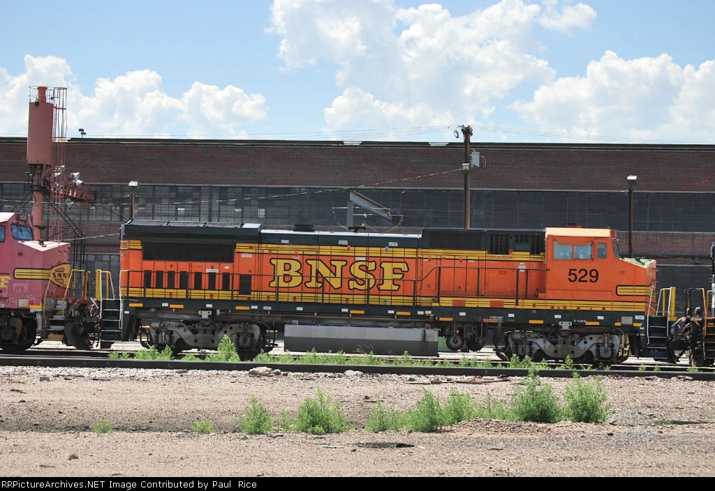 BNSF 529